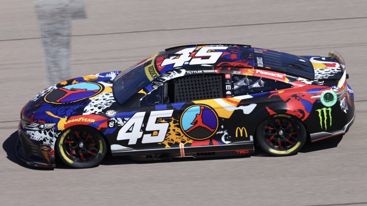 NASCAR Picks, Predictions & Odds - TheSpread.com