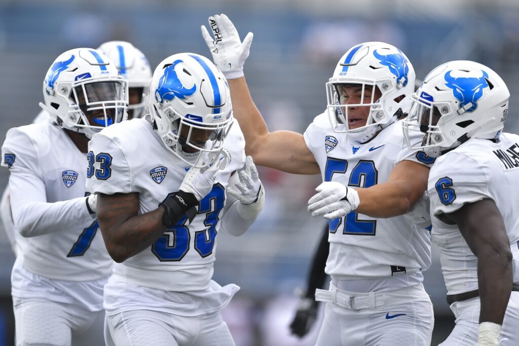 Buffalo vs. Liberty Bahamas Bowl Prediction: Will Bulls Cover in Final ...