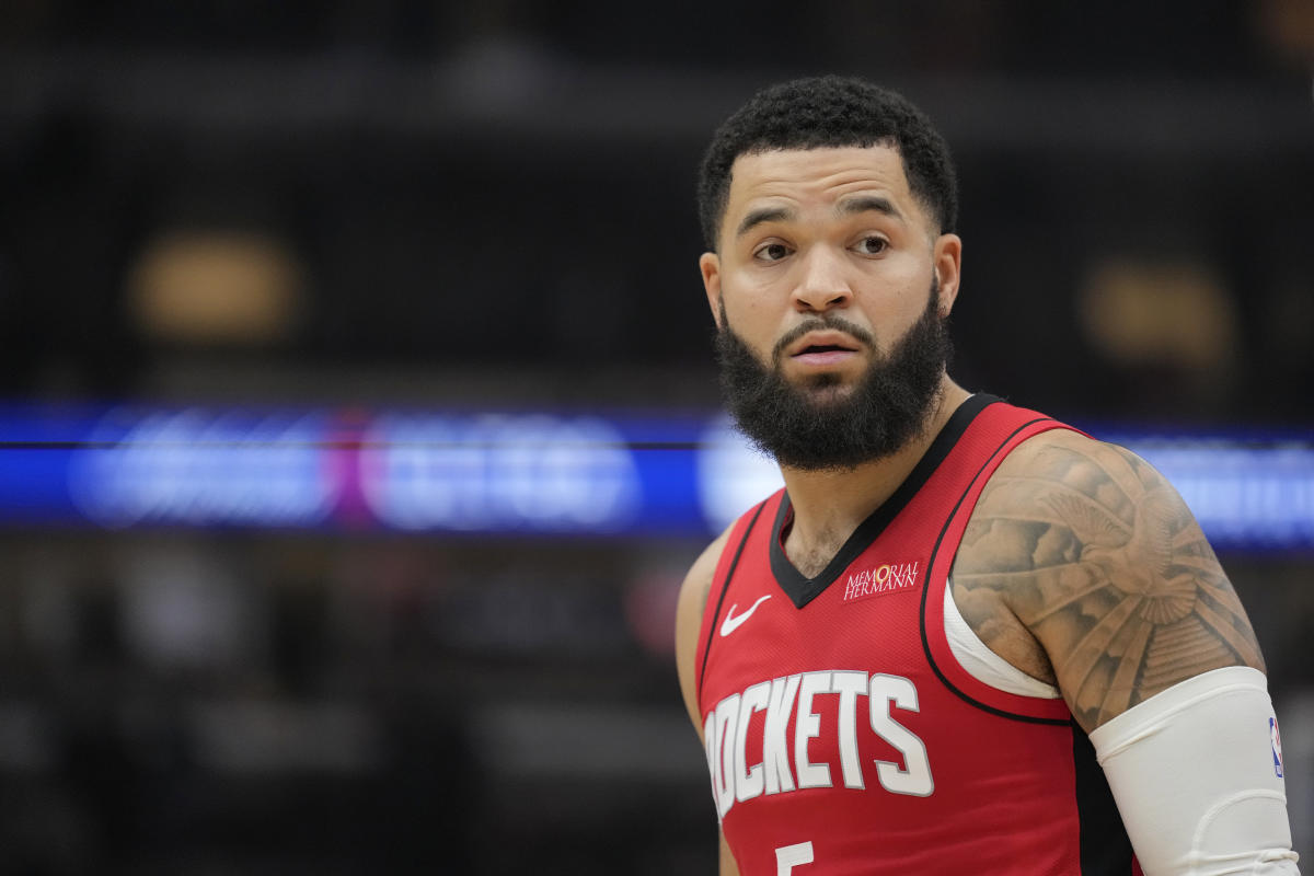 Kings vs. Rockets Prediction: Will game turn high-scoring in Houston ...